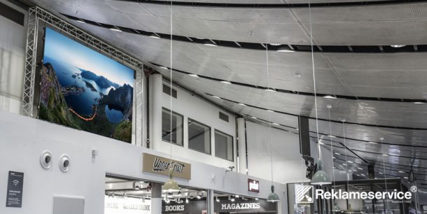 Sure-Fire Ways to Improve your Digital Signage | embed signageembed signage